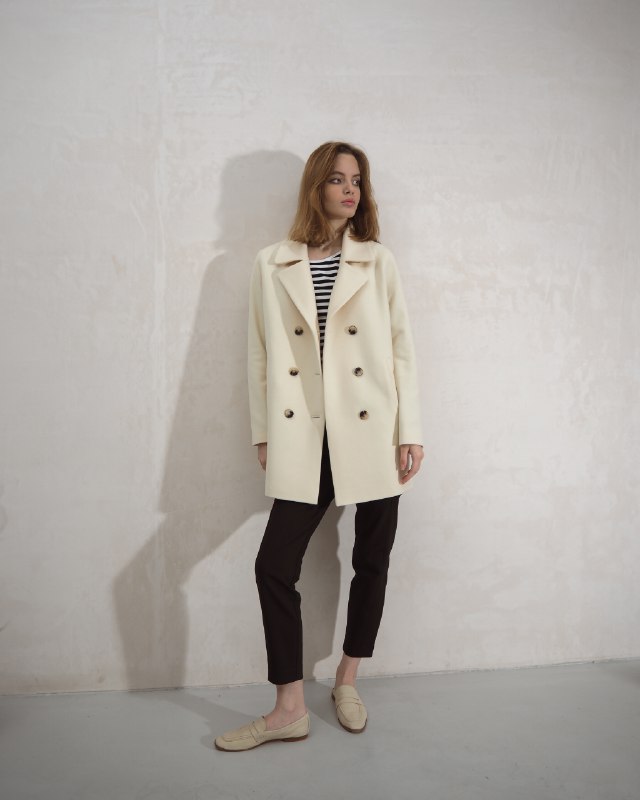 Milk-colored peacoat coat купити в Season.ua